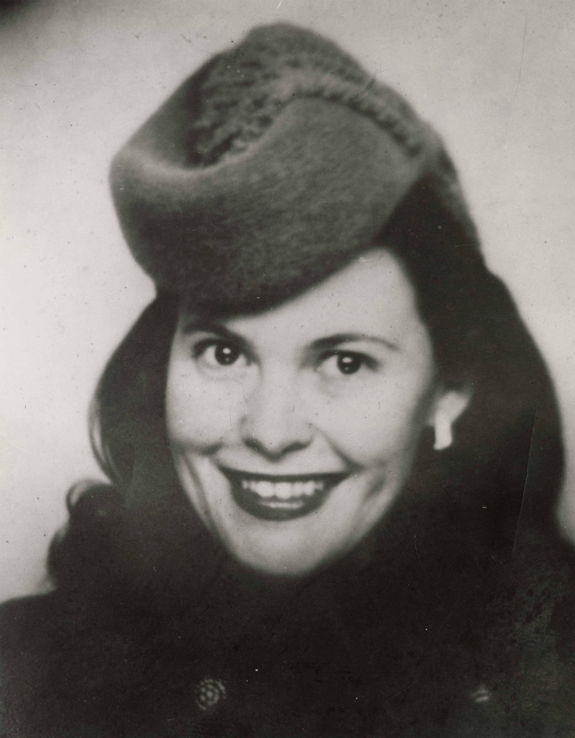 Ray Eames Portrait, New York City, c. 1935 | Eames Institute