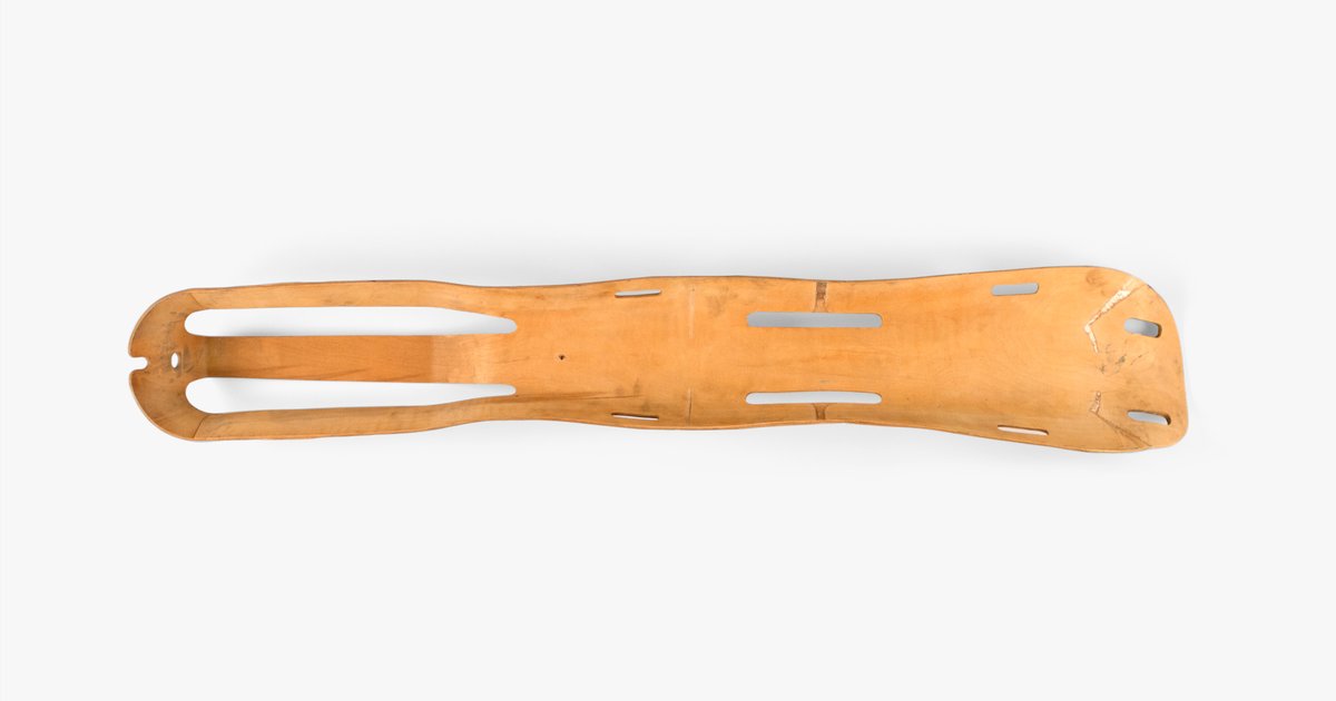 Eames Institute | Ray and Charles Eames Leg Splint, Birch Plywood