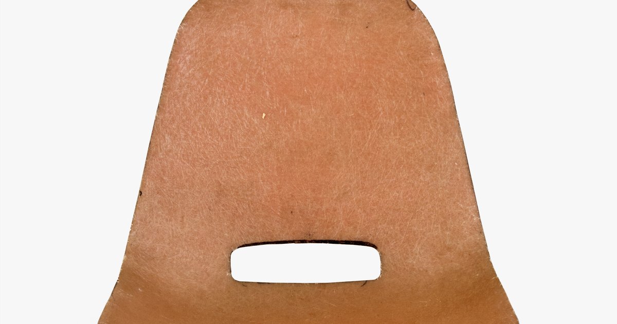 Eames Shell Chair, Fiberglass Prototype | Eames Institute